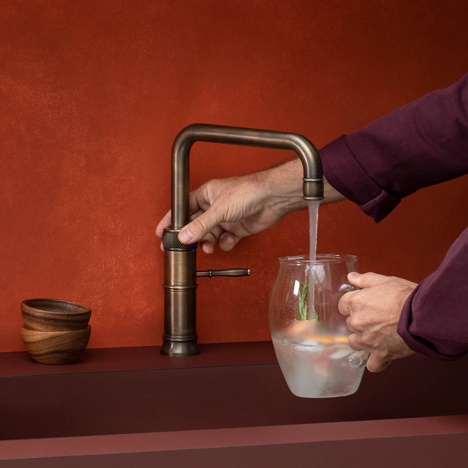 Fusion messing patina: een laag die ontsaat door oxidatie